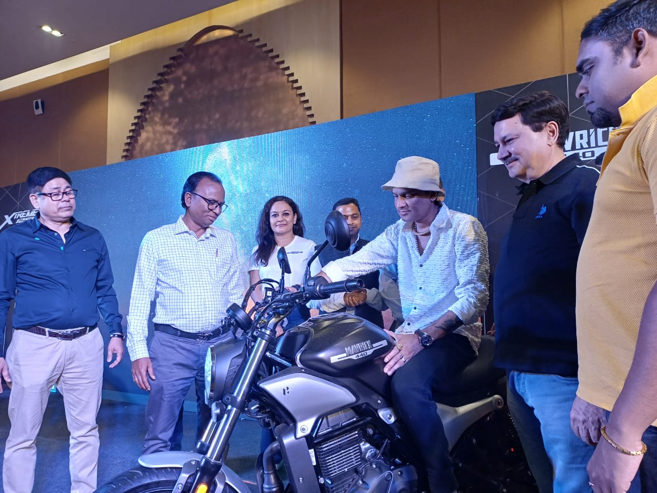 Hero MotoCorp Unveils Maverick 440 and Xtreme 125R in Guwahati ...