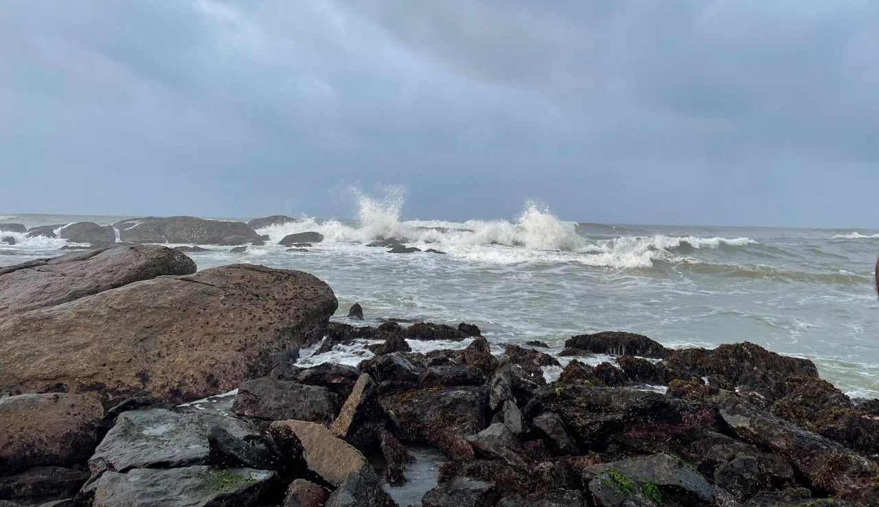 Cyclone Fengal: Red Alert Issued for Northern Kerala; Heavy Rainfall ...